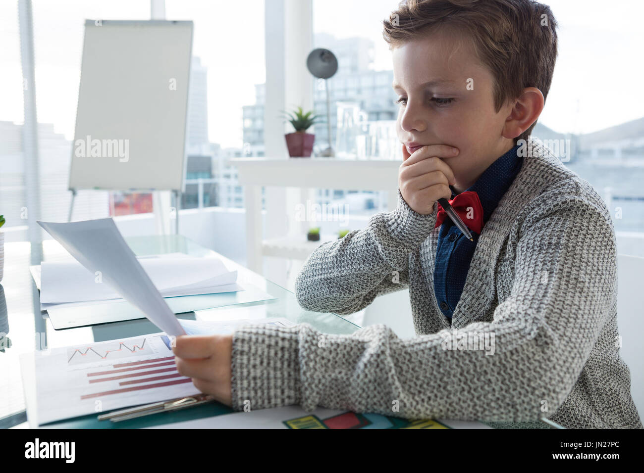 Verify verifying hi-res stock photography and images - Alamy