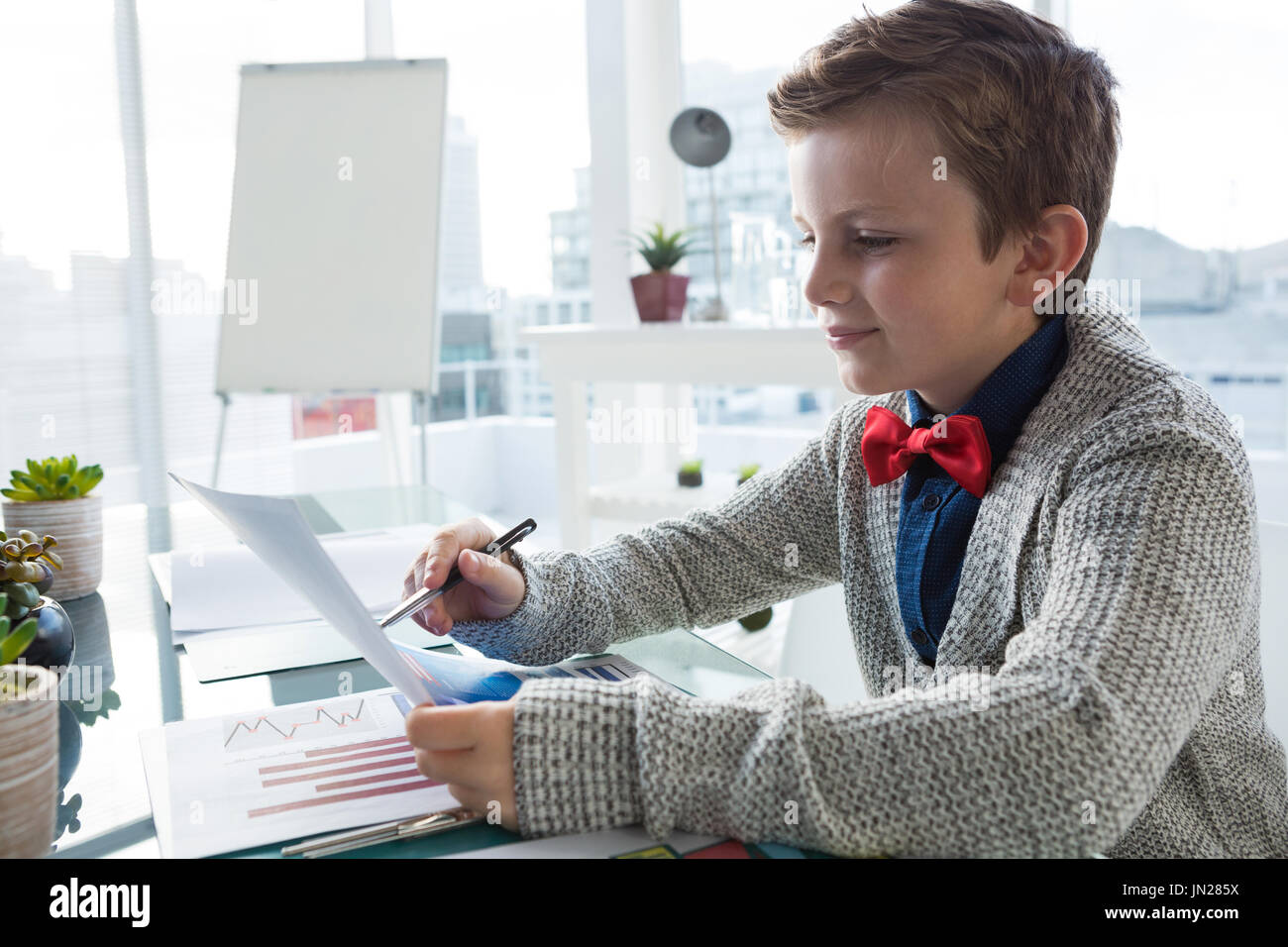 Verifying hi-res stock photography and images - Alamy