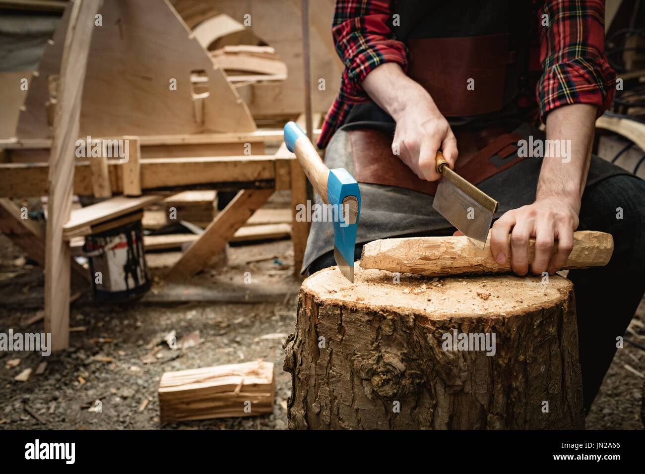 Mid section craftsman shaping hi-res stock photography and images - Alamy