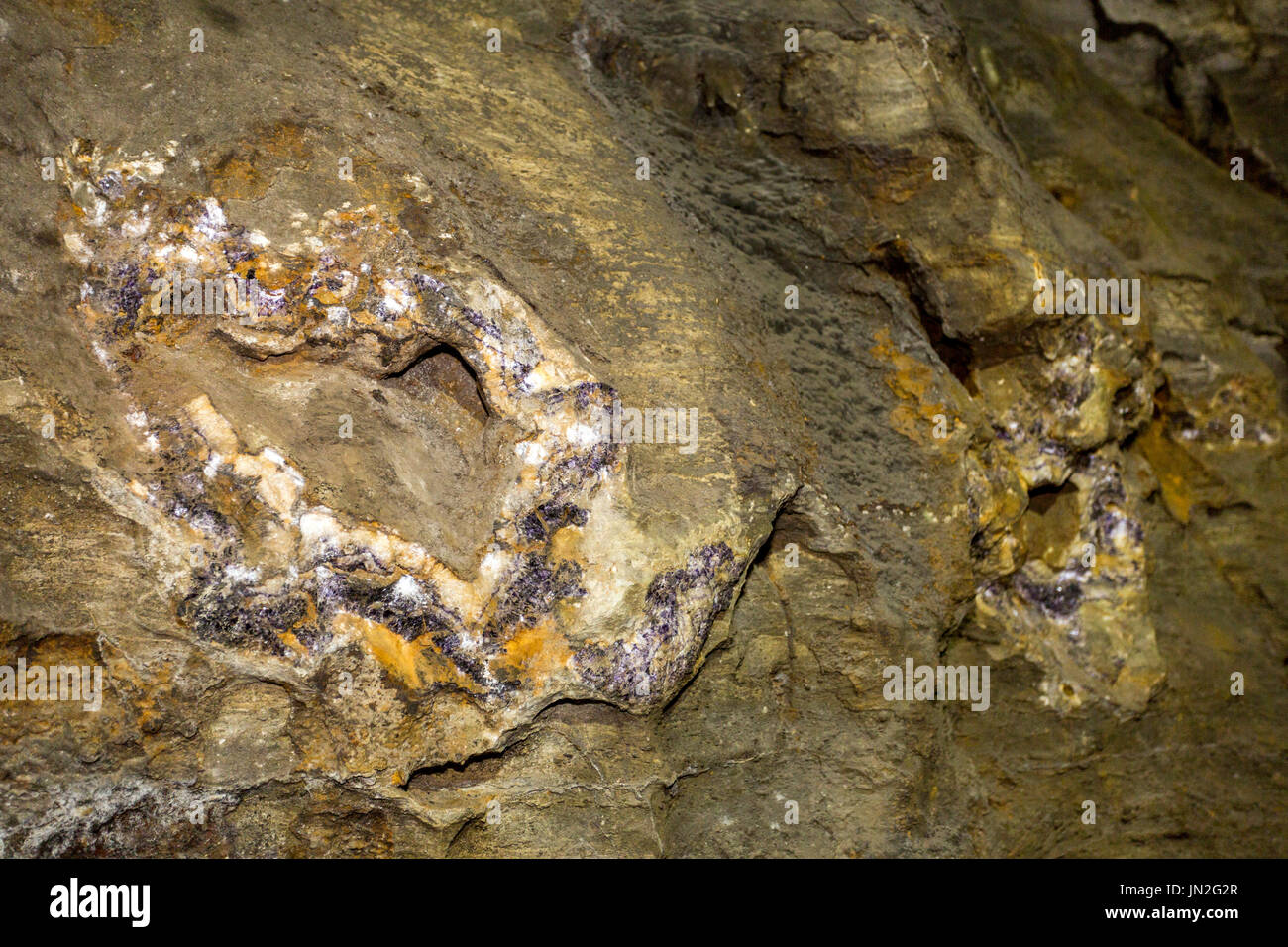 Blue john cavern uk hi-res stock photography and images - Alamy
