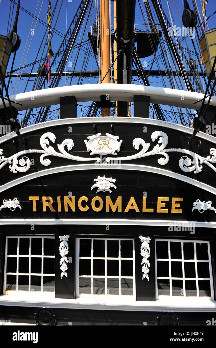 Wooden stern of ship hi-res stock photography and images - Alamy