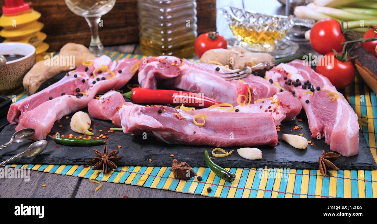 Ingredients for delicious braised sticky king pork ribs Stock Photo - Alamy