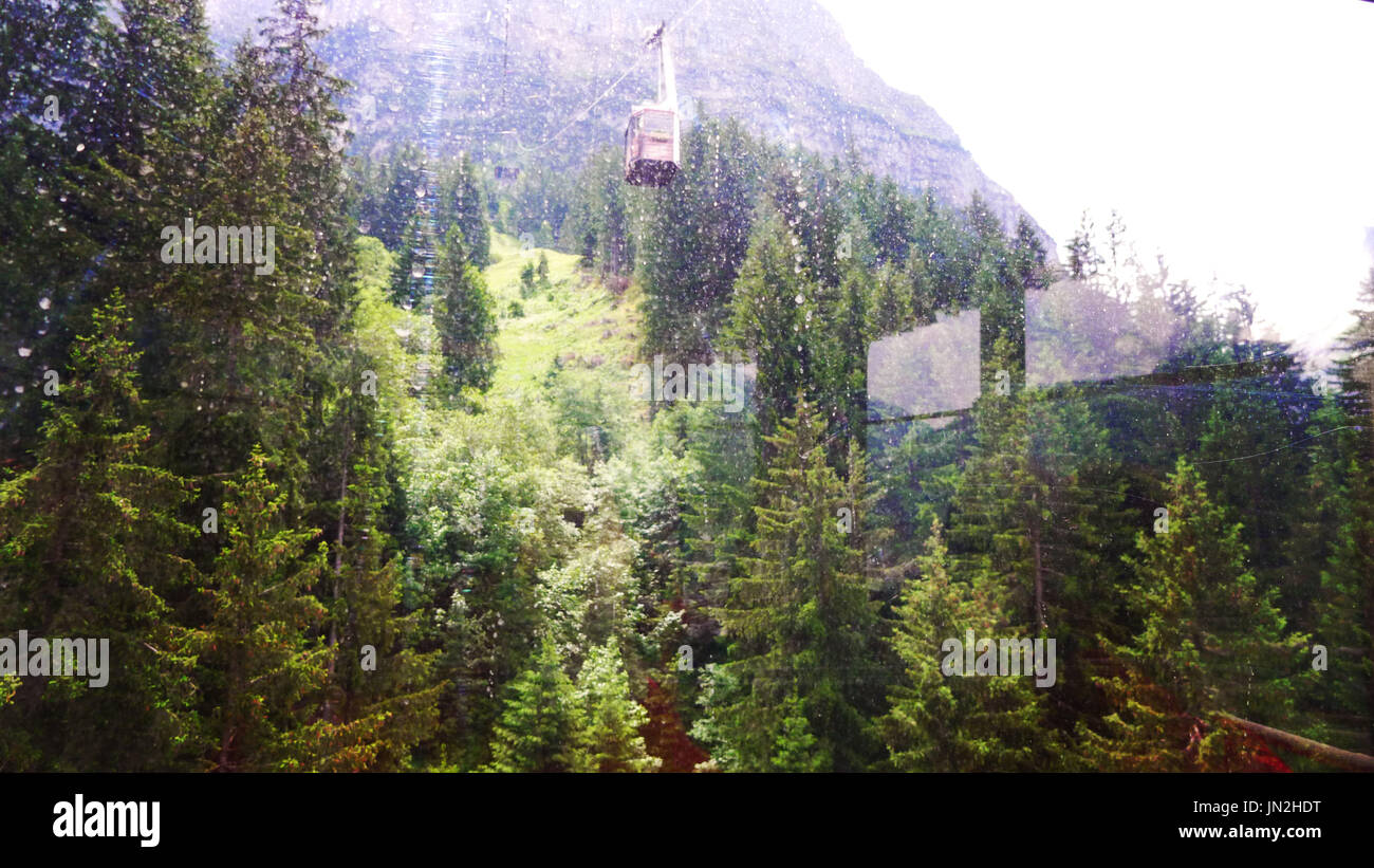 Swiss cable car hi-res stock photography and images - Alamy