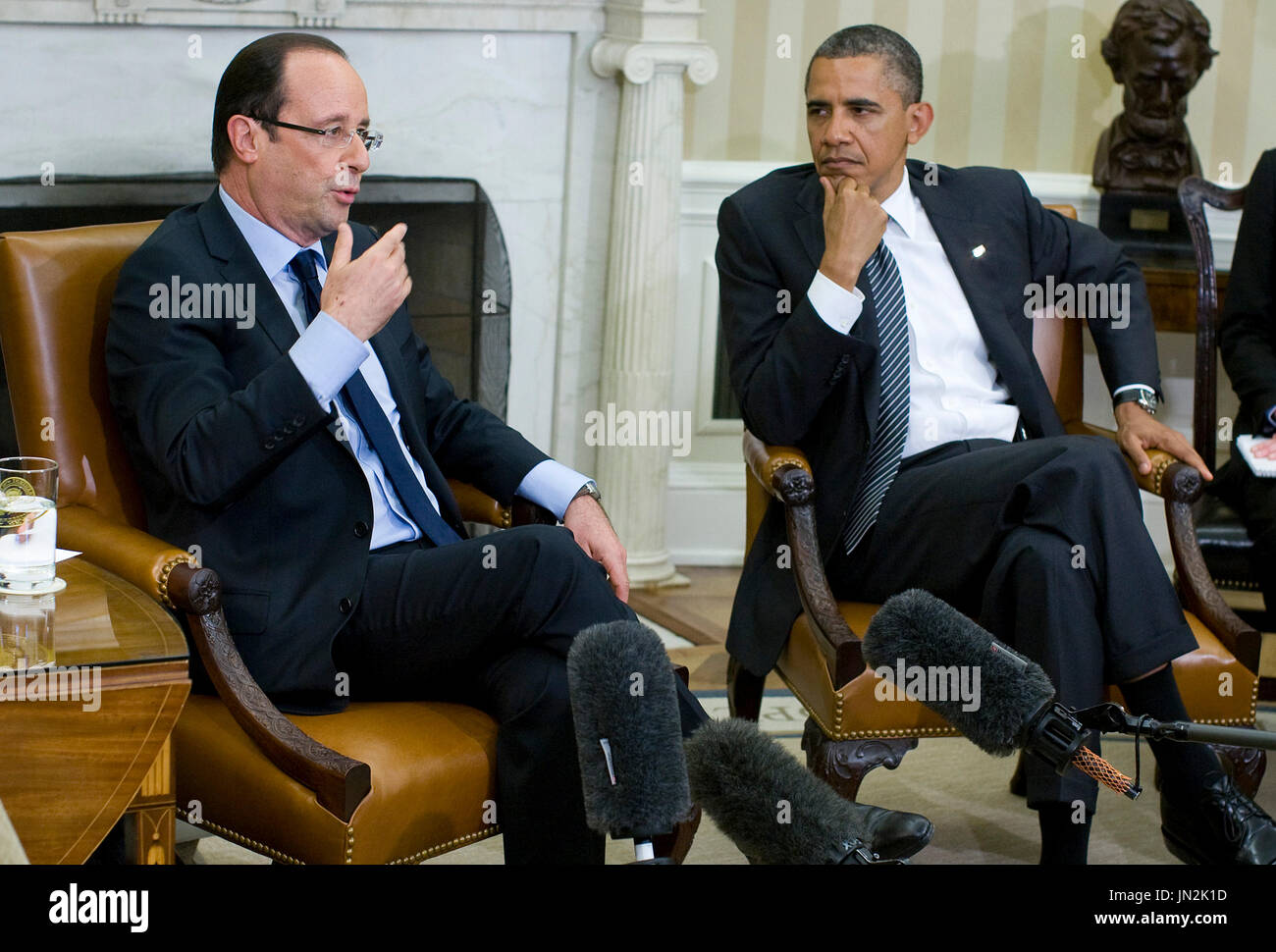 United States President Barack Obama meets with newly elected President ...
