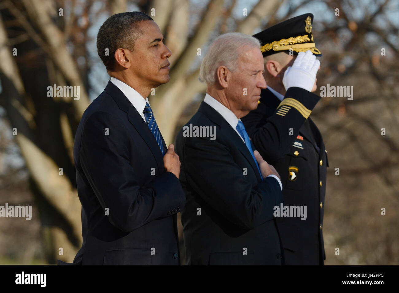 United States President Barack Obama (L), Vice President Joe Biden (C ...