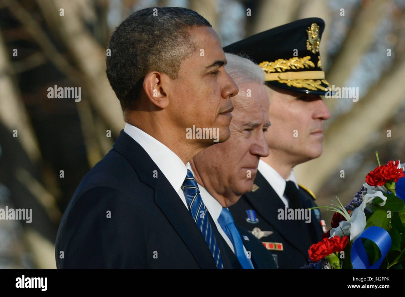 United States President Barack Obama (L), Vice President Joe Biden (C ...