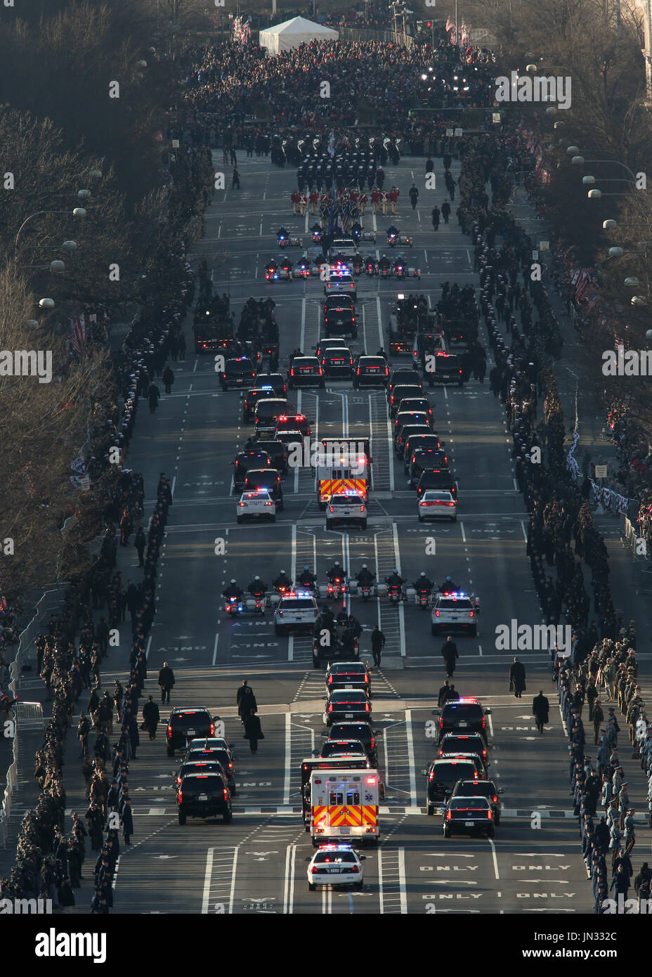 The presidential motorcade takes part in the Inaugural parade on its ...
