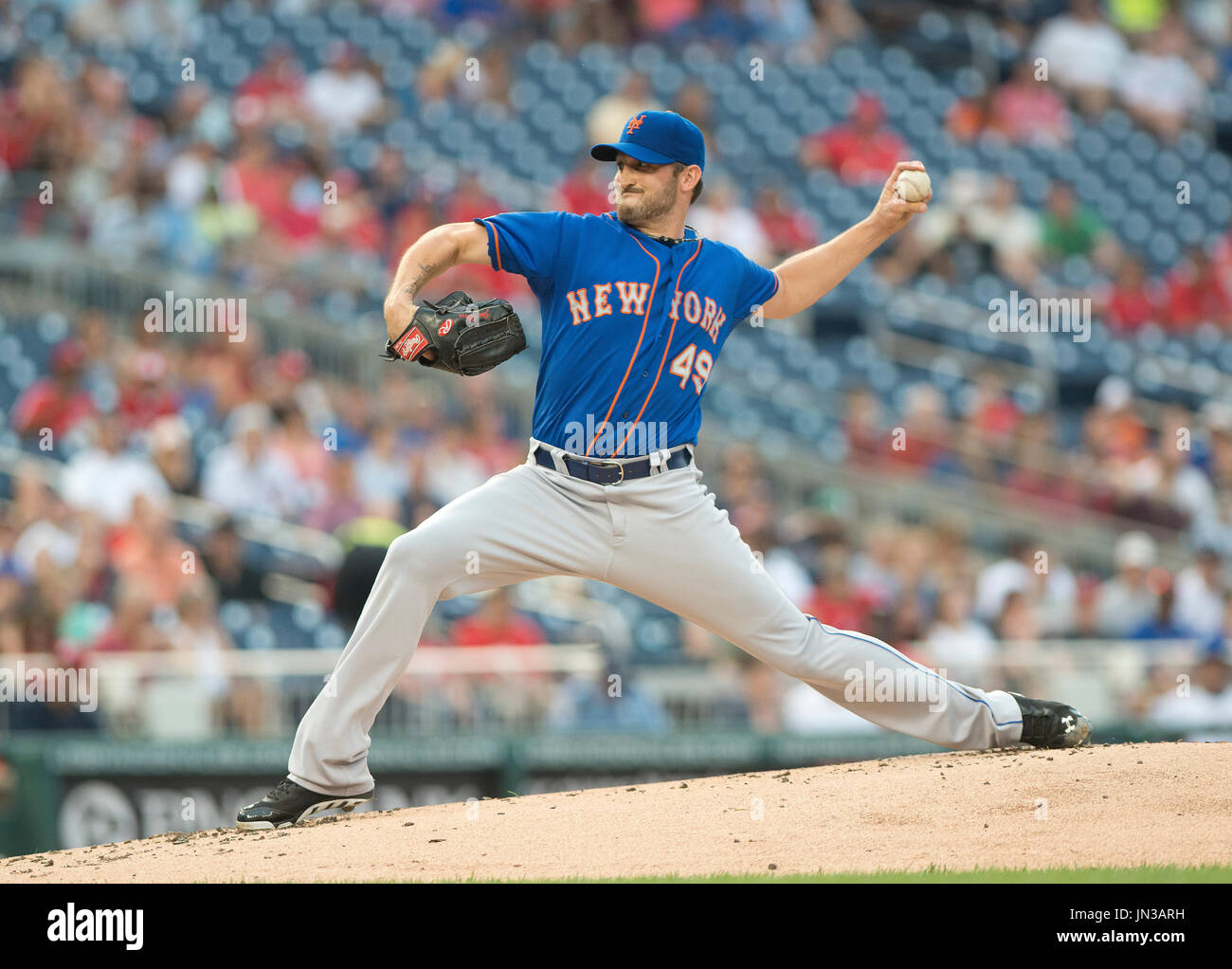 New York Mets pitcher Jonathon Niese (49) works in the first inning ...