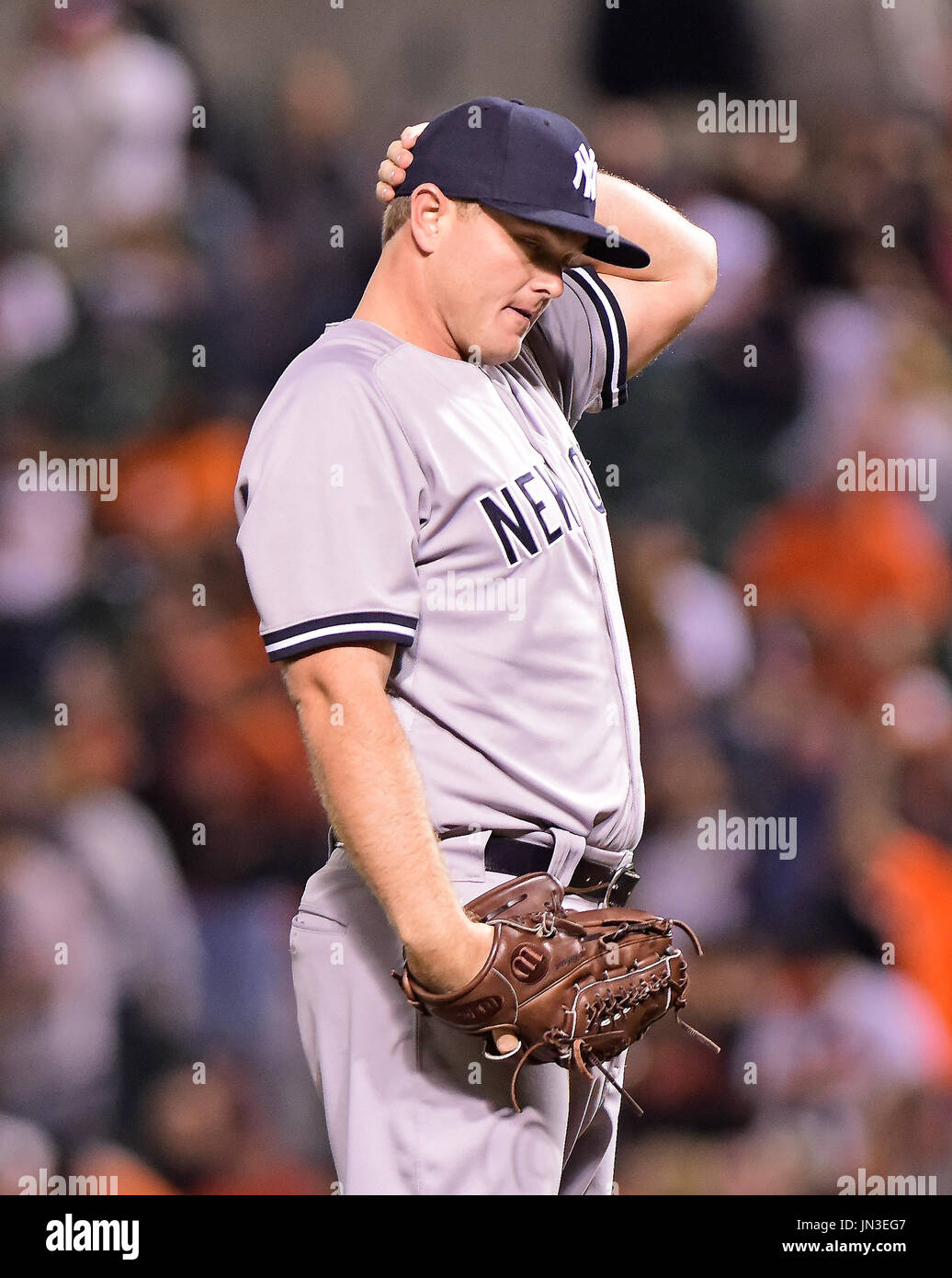 New York Yankees relief pitcher Justin Wilson (41) composes himself ...
