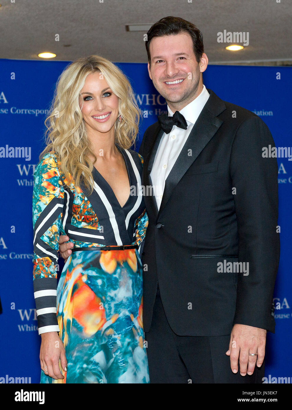 Candice Crawford and Dallas Cowboys quarterback Tony Romo arrive for ...