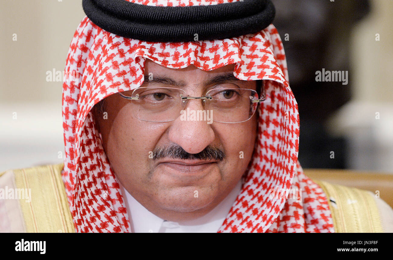 Crown Prince Mohammed bin Nayef of Saudi Arabia looks on in the Oval ...