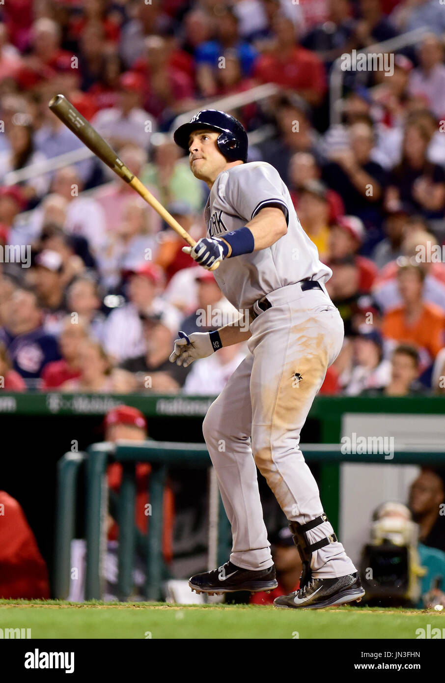 New York Yankees first baseman Mark Teixeira (25) watches the flight of ...
