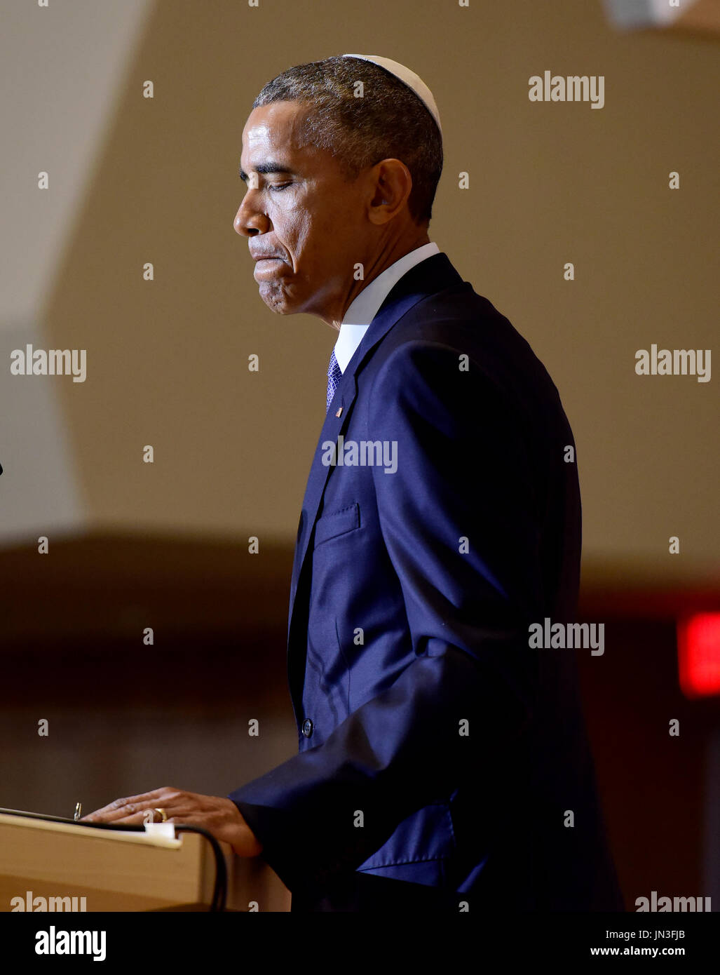 United States President Barack Obama visits Adas Israel Congregation in ...
