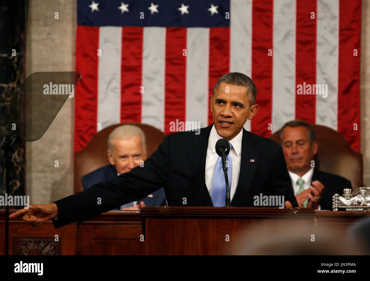 United States President Barack Obama delivers his State of the Union ...