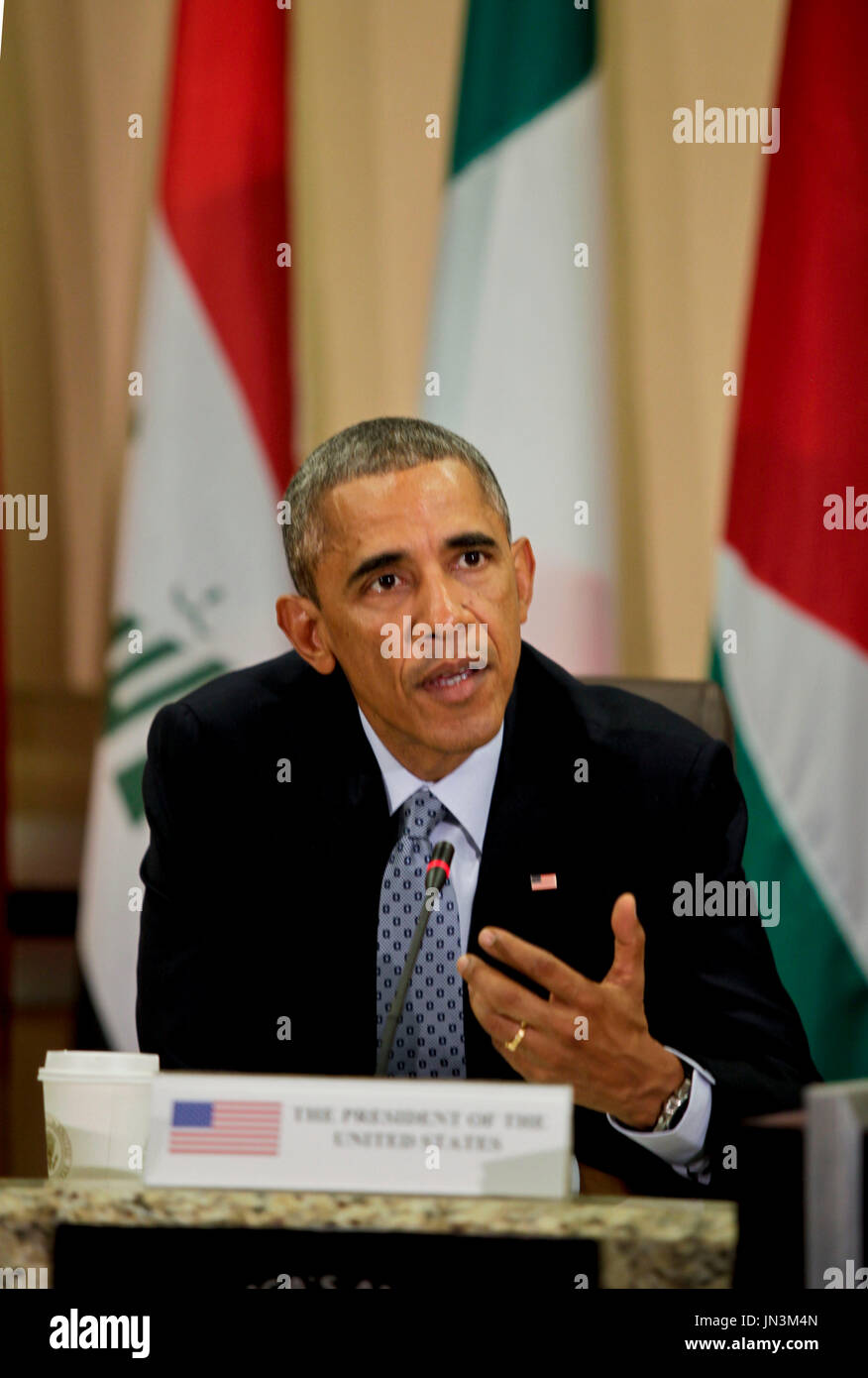 United States President Barack Obama speaks after attending a meeting ...