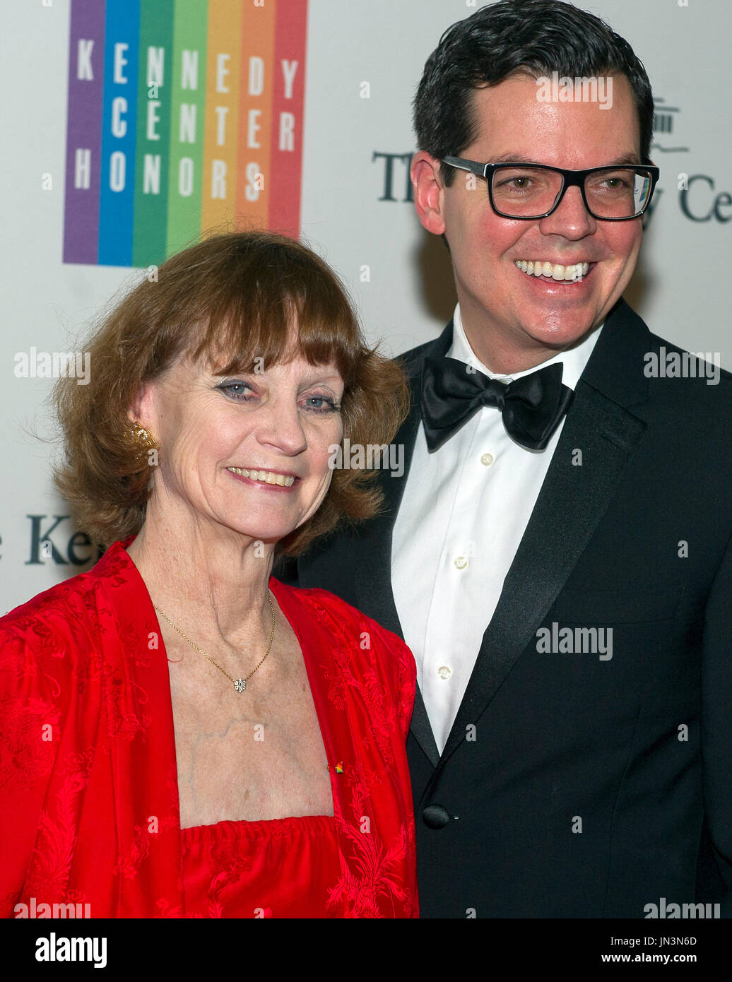 Suzanne Farrell and guest arrive for the formal Artist's Dinner ...