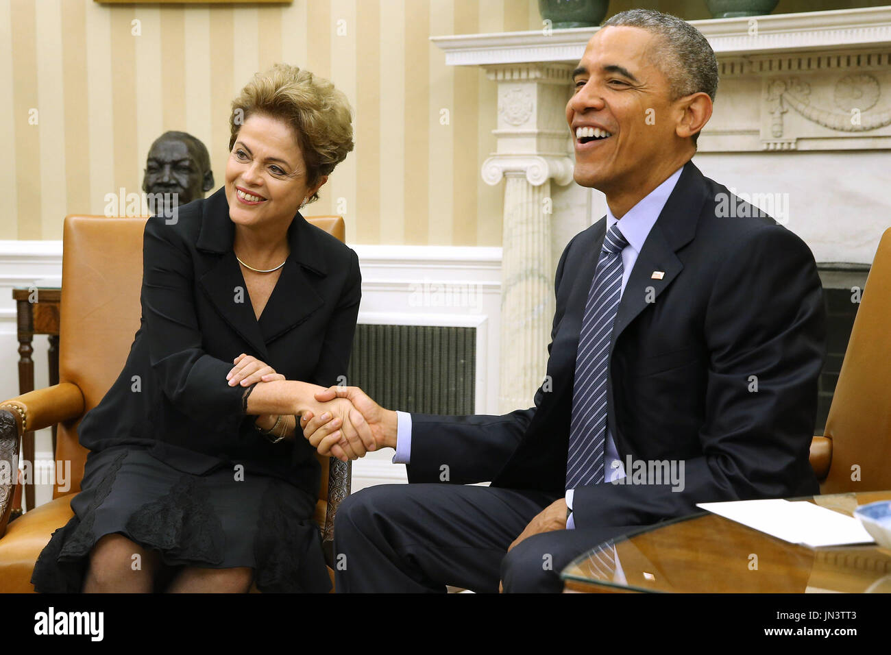 Brazilian President Dilma Rousseff (L) and U.S. President Barack Obama ...