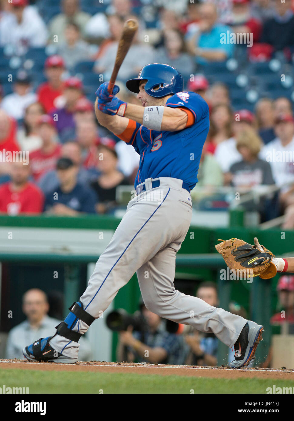 New York Mets third baseman David Wright (5) bats in the first inning ...