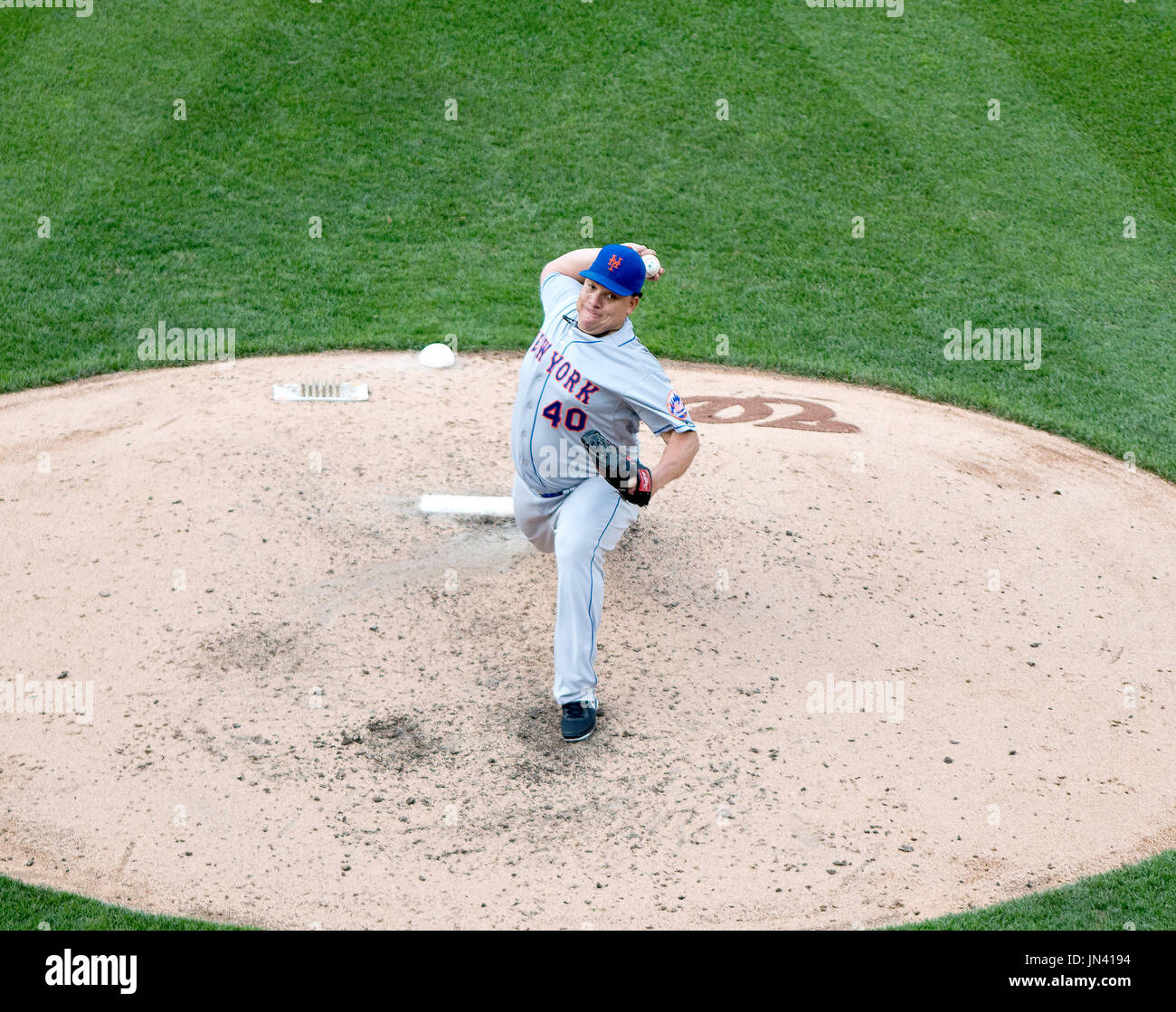 New York Mets pitcher Bartolo Colon (40) works in the seventh inning ...