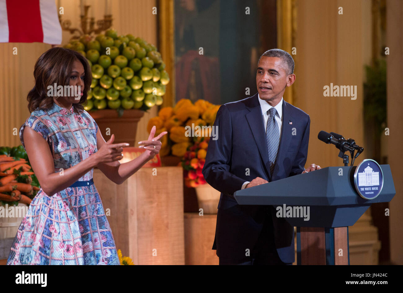 United States President Barack Obama and First Lady Michelle Obama ...