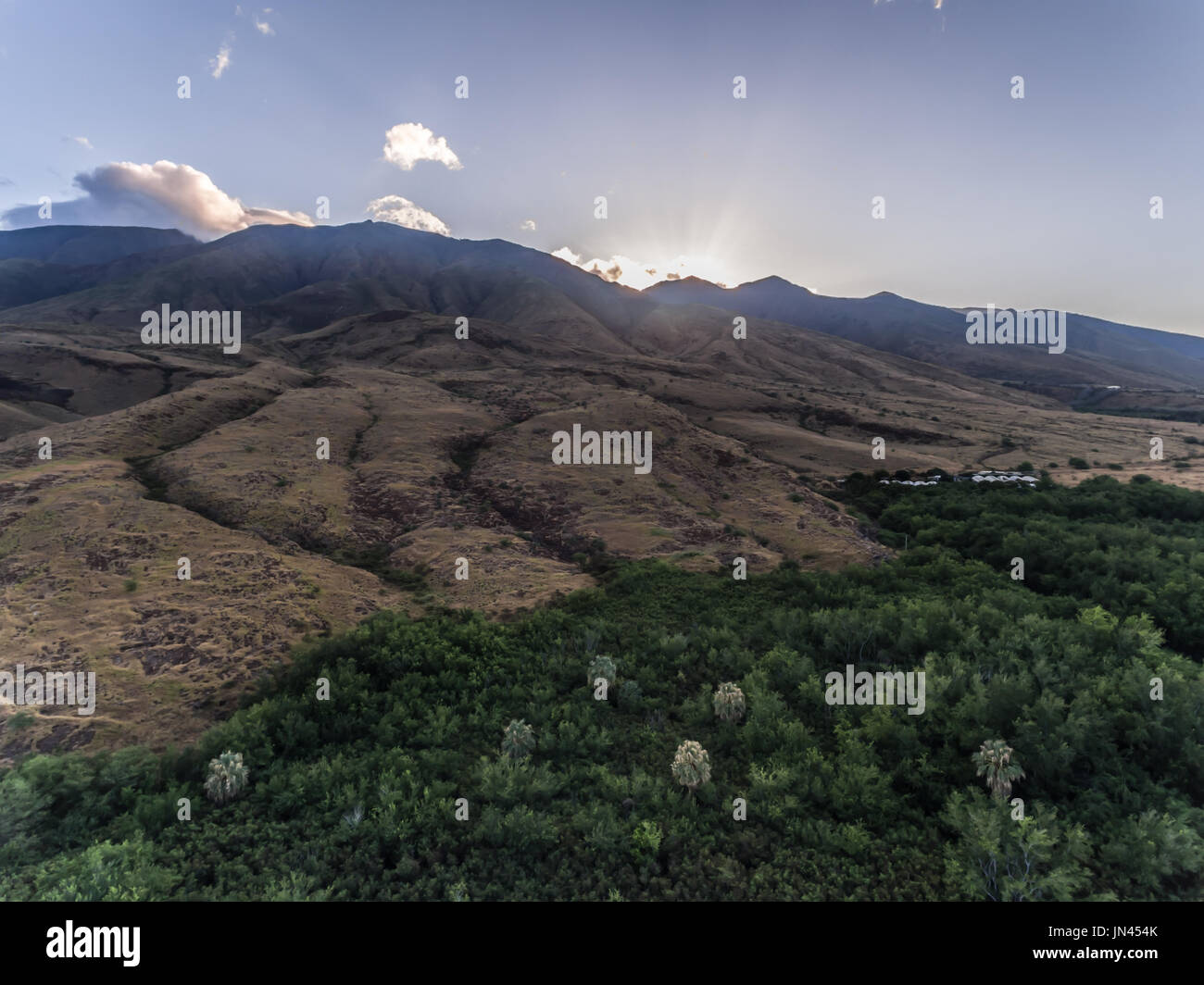 Sunrise dawn view west maui hi-res stock photography and images - Alamy
