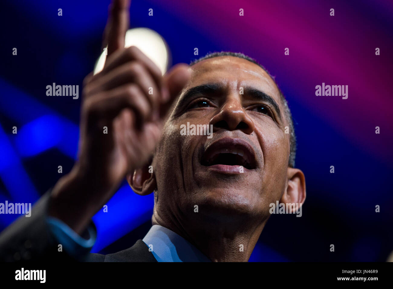 US President Barack Obama speaks at the National League of Cities ...