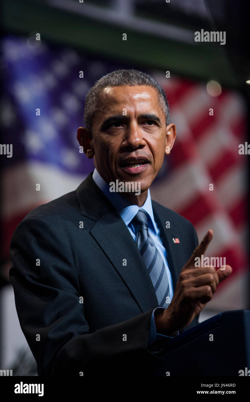 US President Barack Obama speaks at the National League of Cities ...