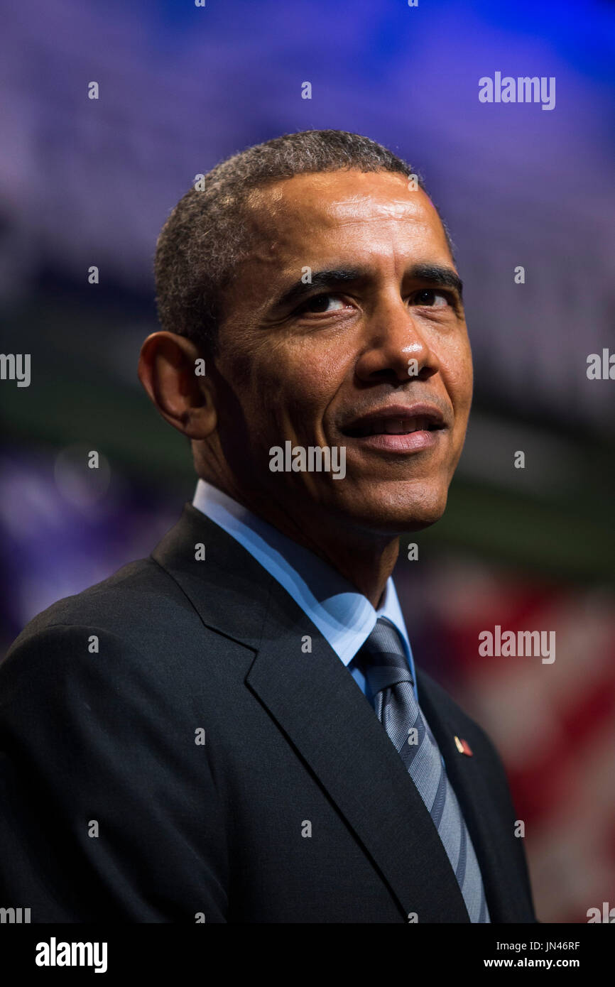 US President Barack Obama speaks at the National League of Cities ...