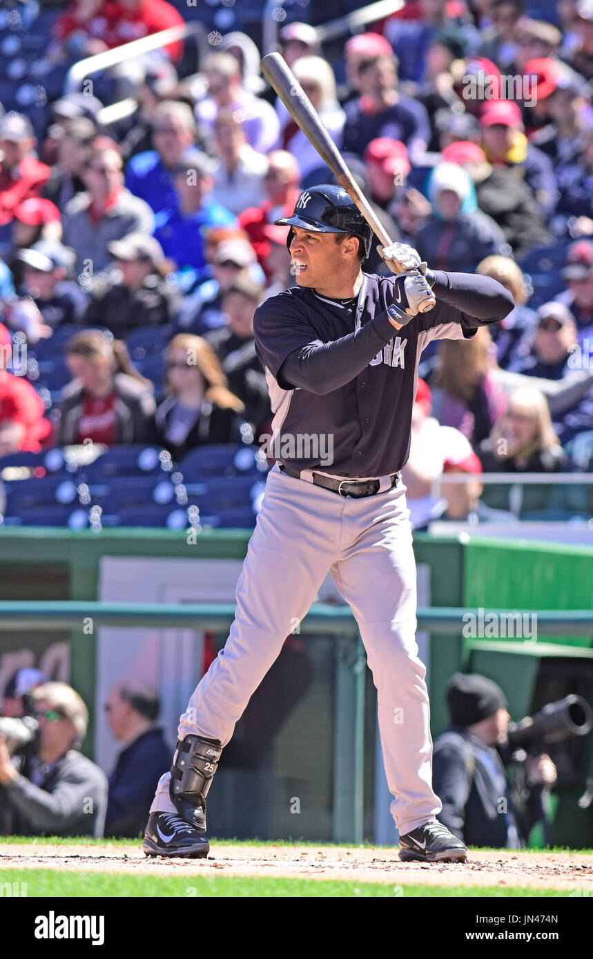 New York Yankees first baseman Mark Teixeira (25) bats in the second ...