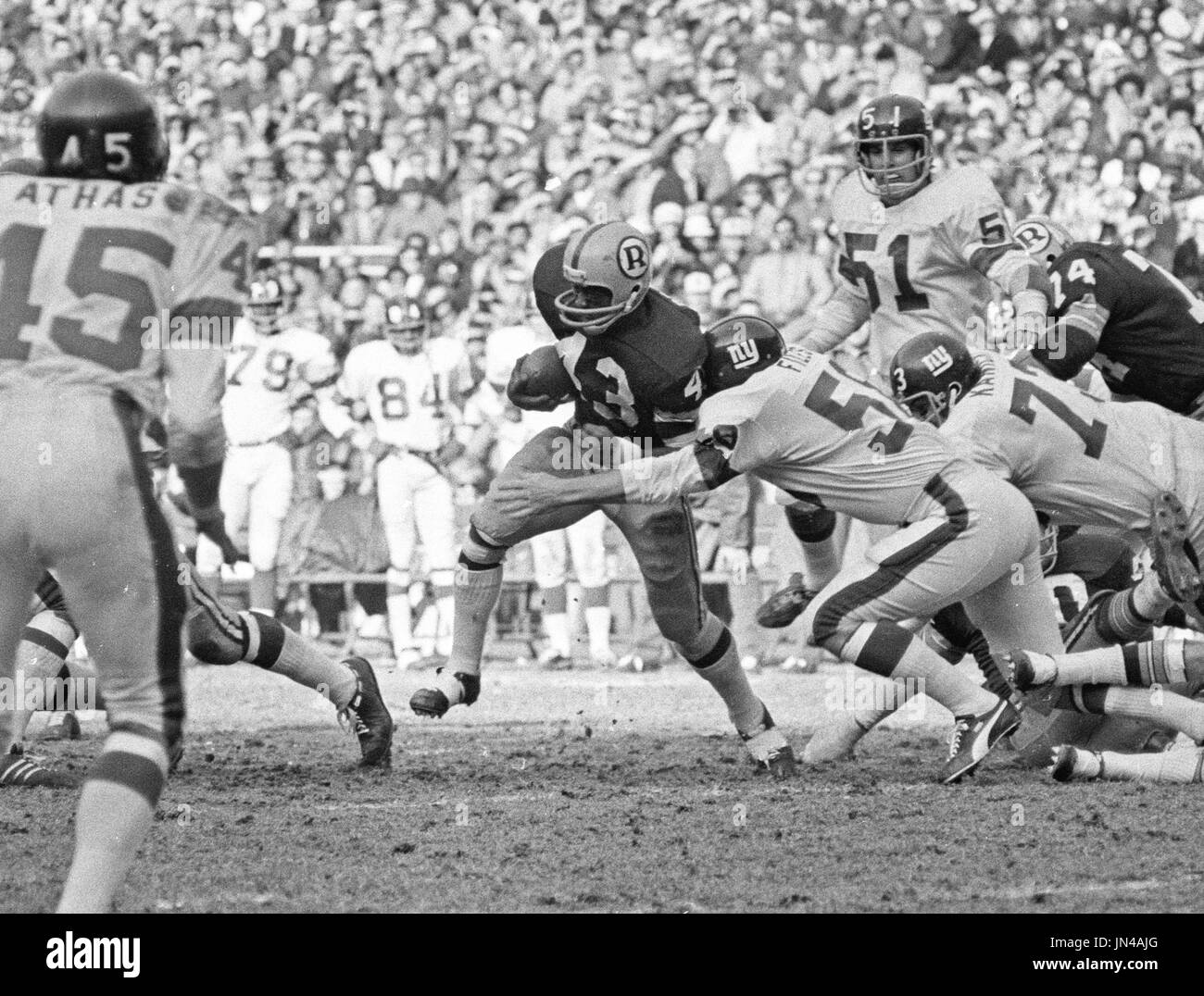 23 december 1971 hi-res stock photography and images - Alamy