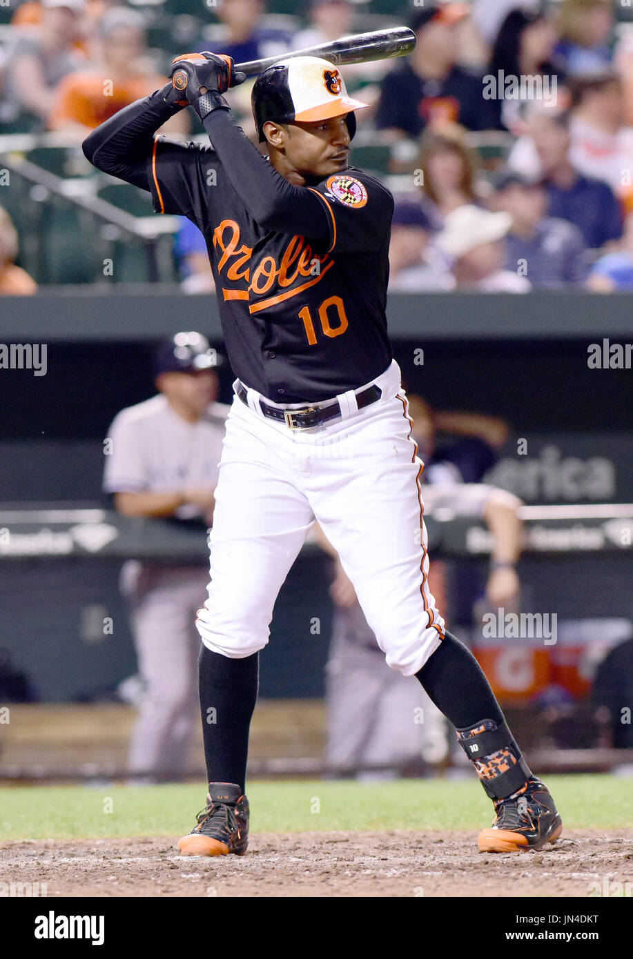Baltimore Orioles center fielder Adam Jones (10) bats in the eighth ...