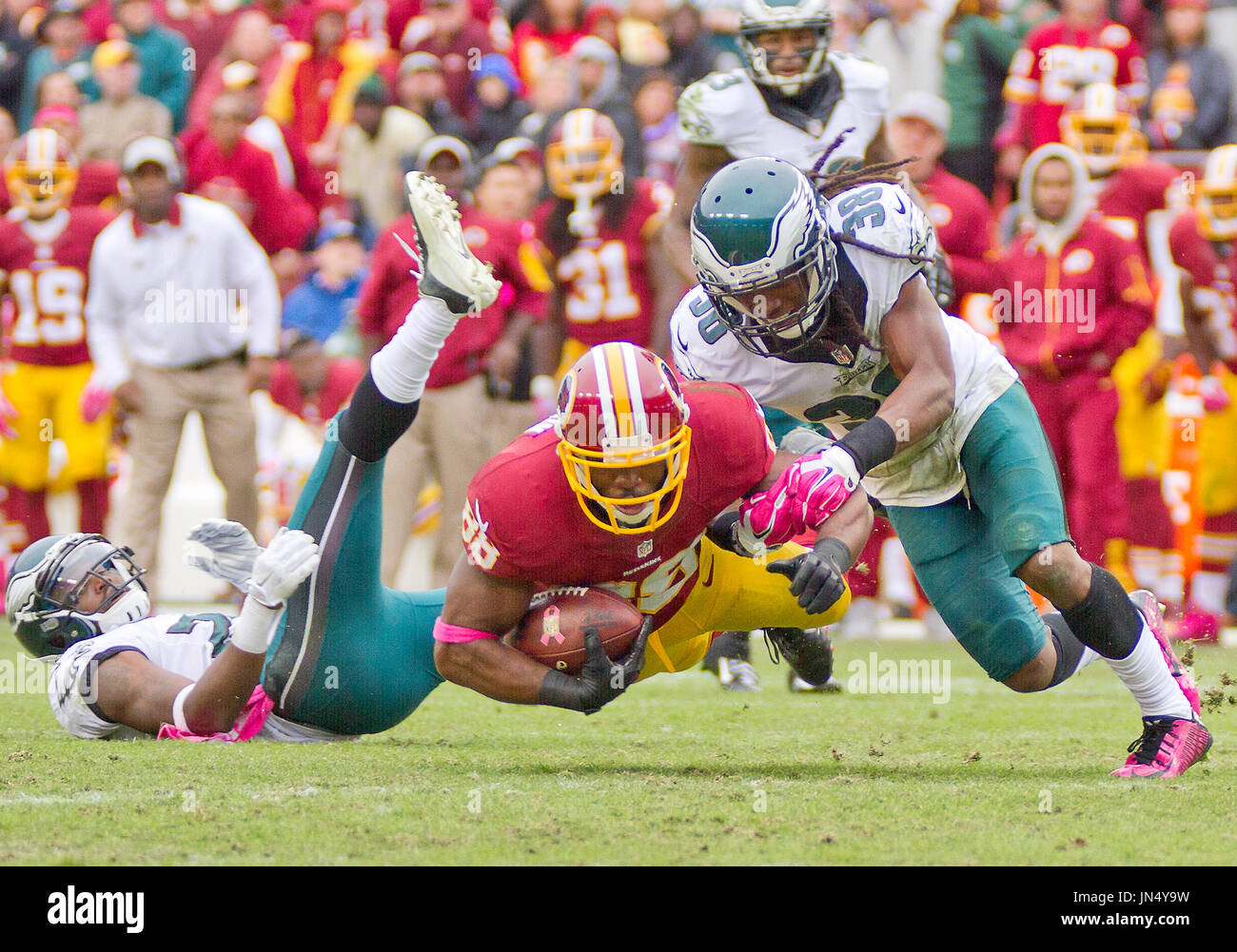 Washington Redskins wide receiver Pierre Garcon (88) makes a key ...
