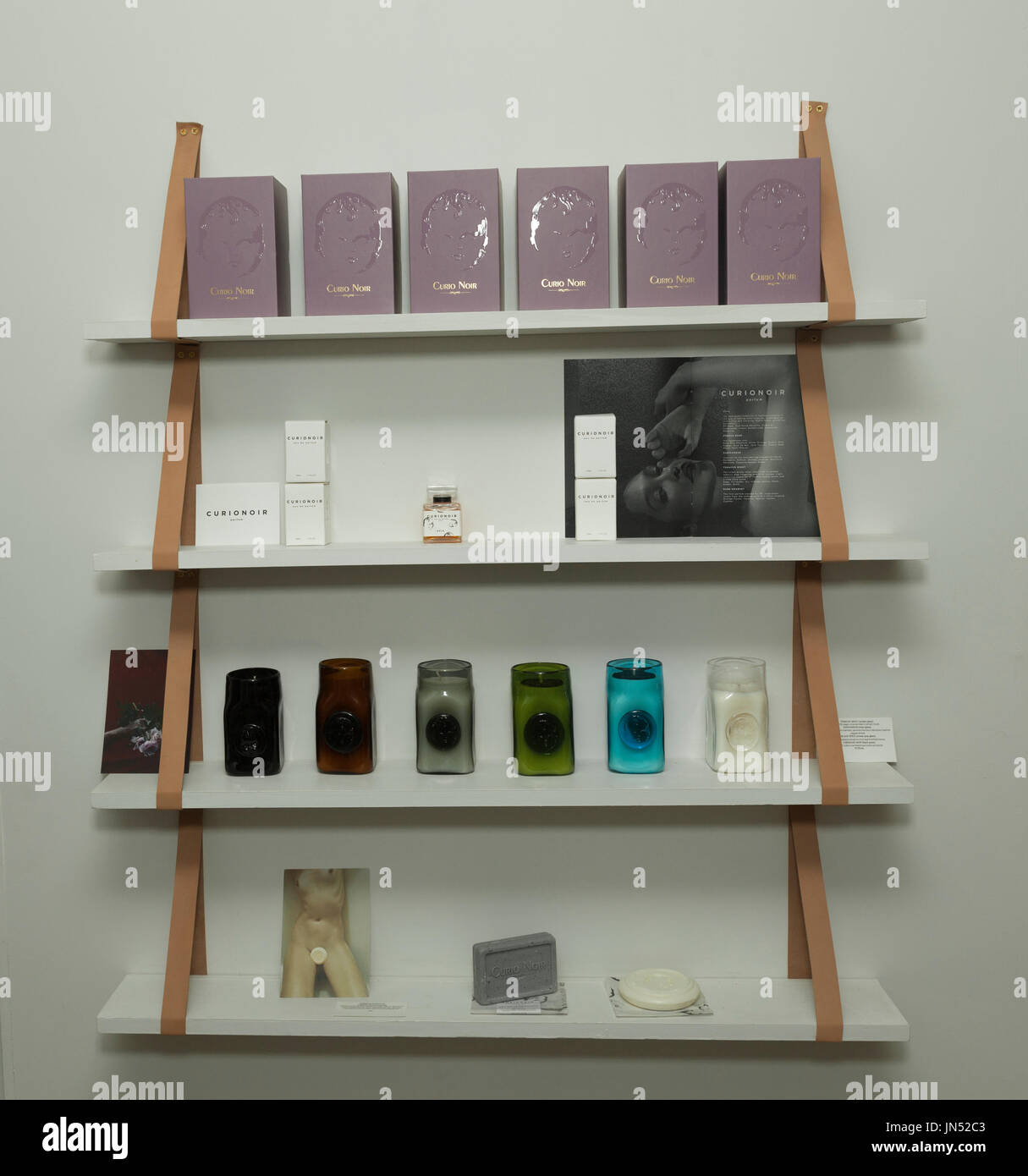 Perfume candles hi-res stock photography and images - Alamy