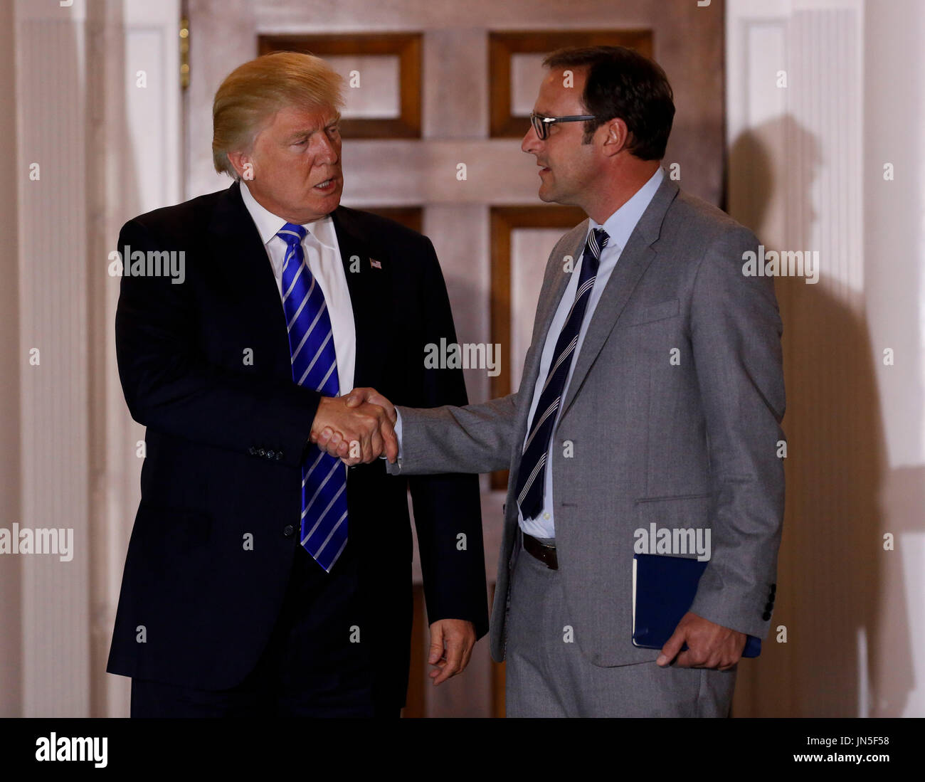 Chicago Cubs owner Todd Ricketts, leaves the clubhouse of Trump ...