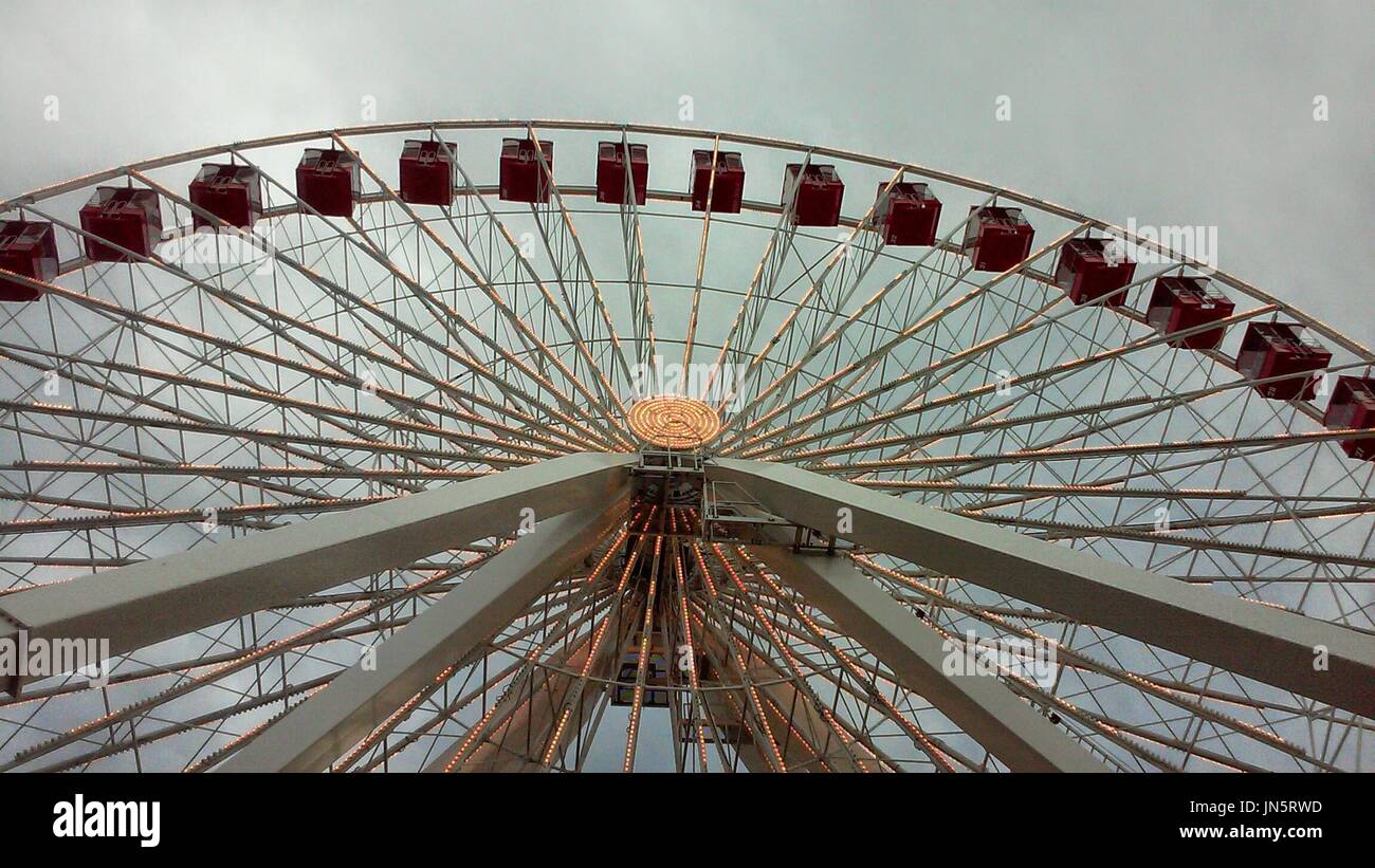 Circus Wheel High Resolution Stock Photography and Images - Alamy