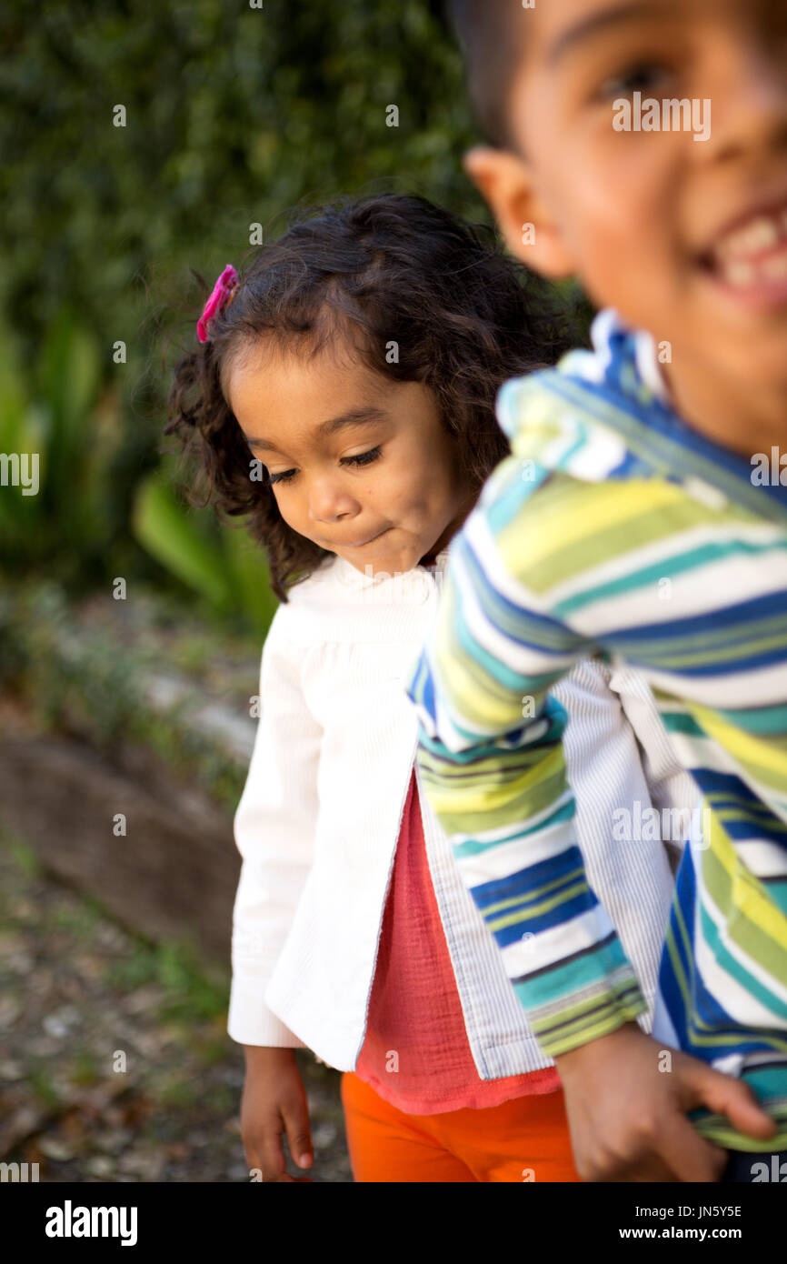 Hispanic brother and sister Stock Photo - Alamy