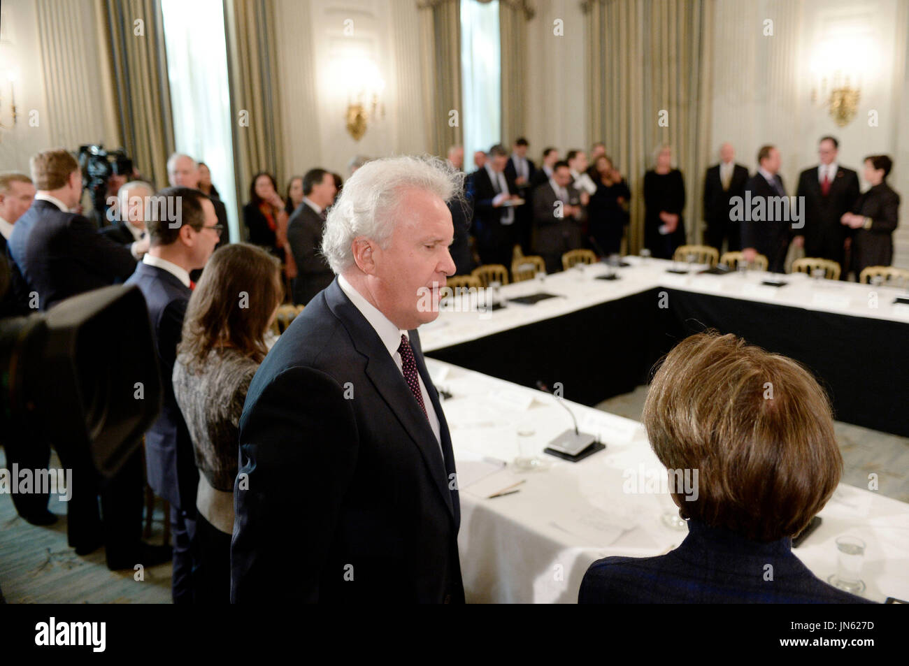 GE CEO Jeff Immelt speaks during a listening session with manufacturing ...