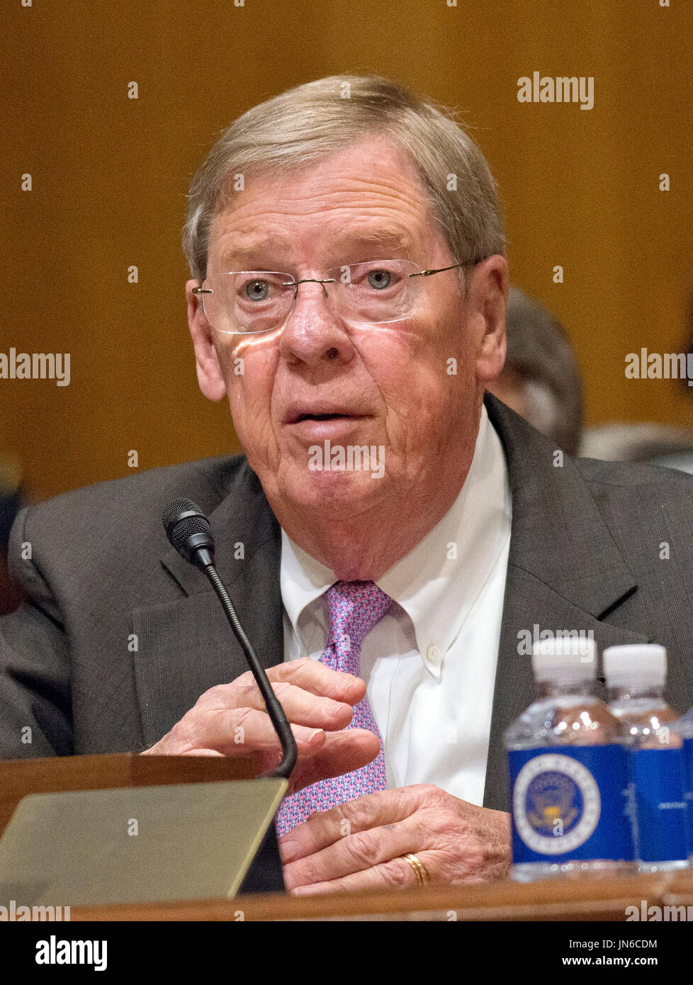 United States Senator Johnny Isakson (Republican of Georgia) makes a ...