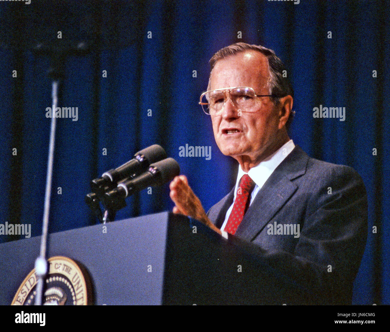 United States President George H.W. Bush speaks to interns at the ...
