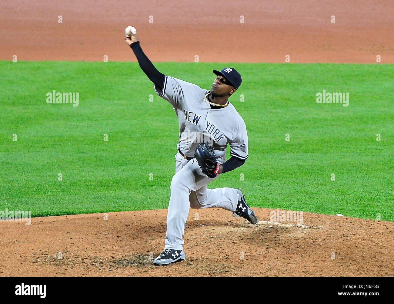 New York Yankees starting pitcher Luis Severino (40) works in the fifth ...
