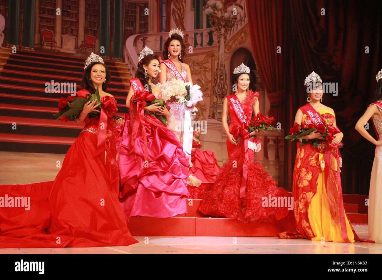 Yuka Sano & Angela Kim & Jacqueline Kim & Delgerjargal Purev & Meeghan ...