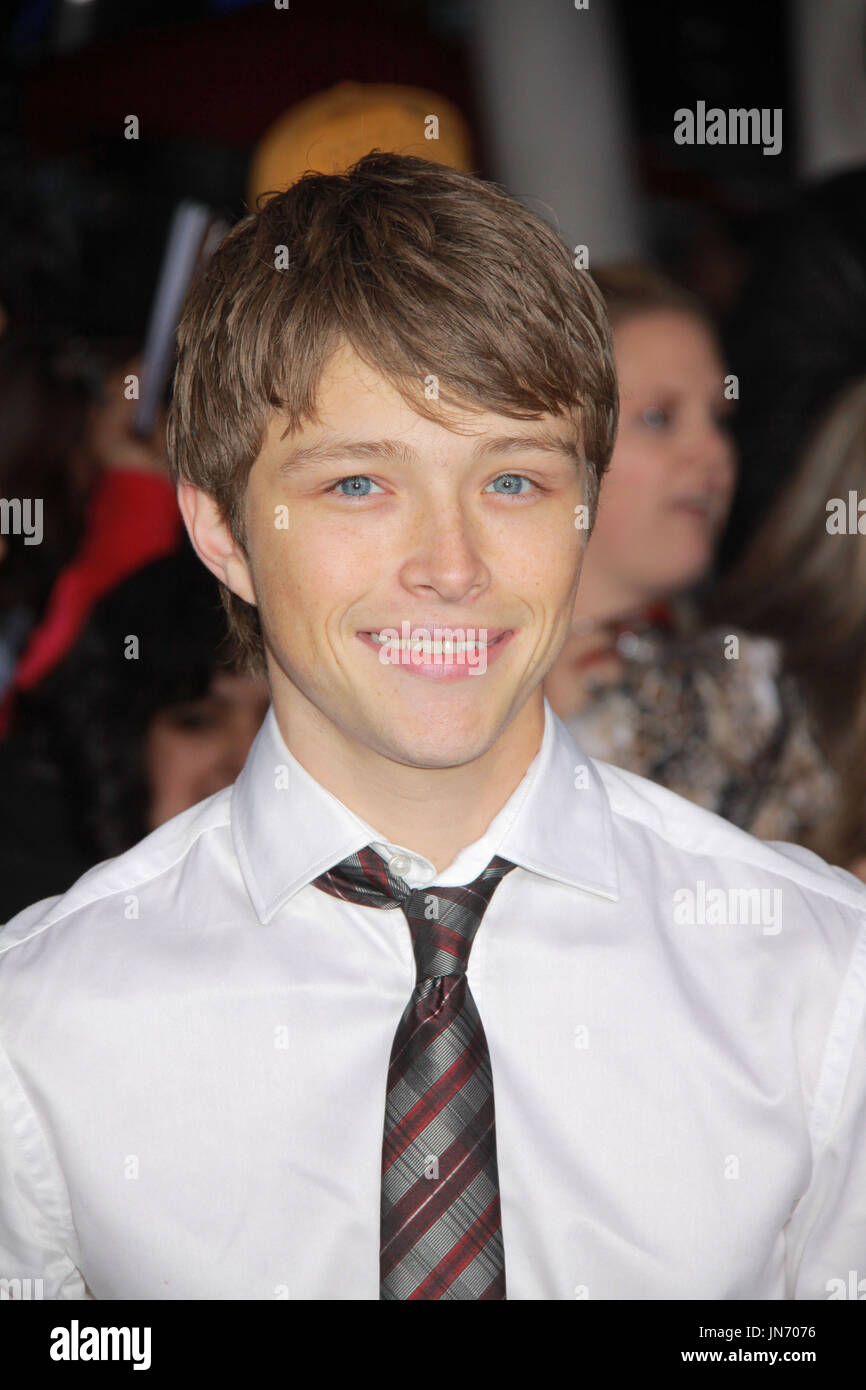 Stering Knight 11/14/2011 "The Twilight Saga: Breaking Dawn Part1 ...