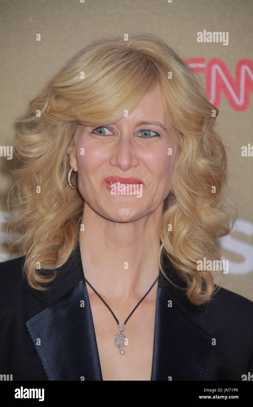 Laura Dern 12/11/2011 CNN Heroes: An All-Star Tribute held at Shrine ...