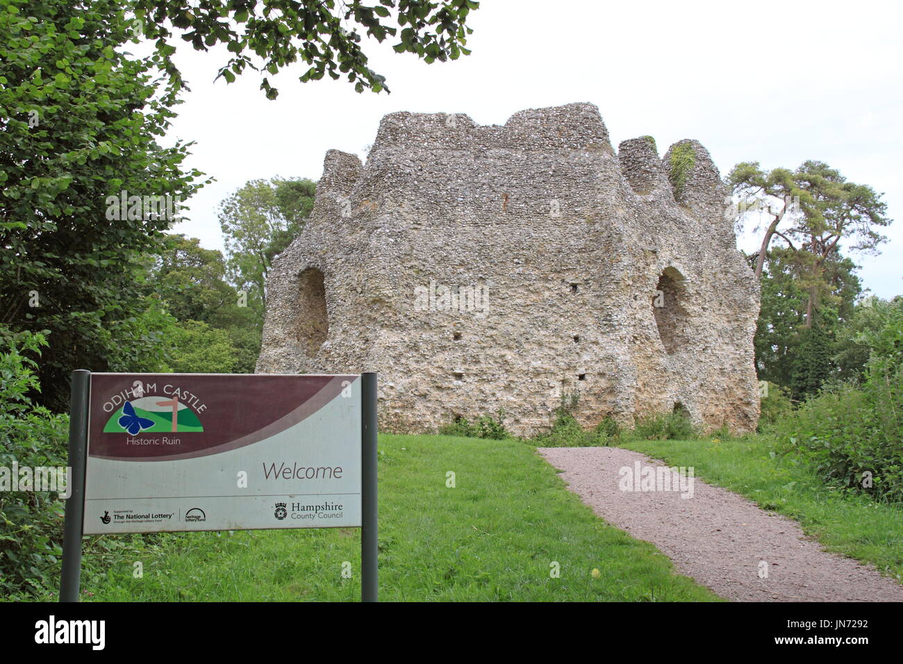 Odiham hunting lodge hi-res stock photography and images - Alamy