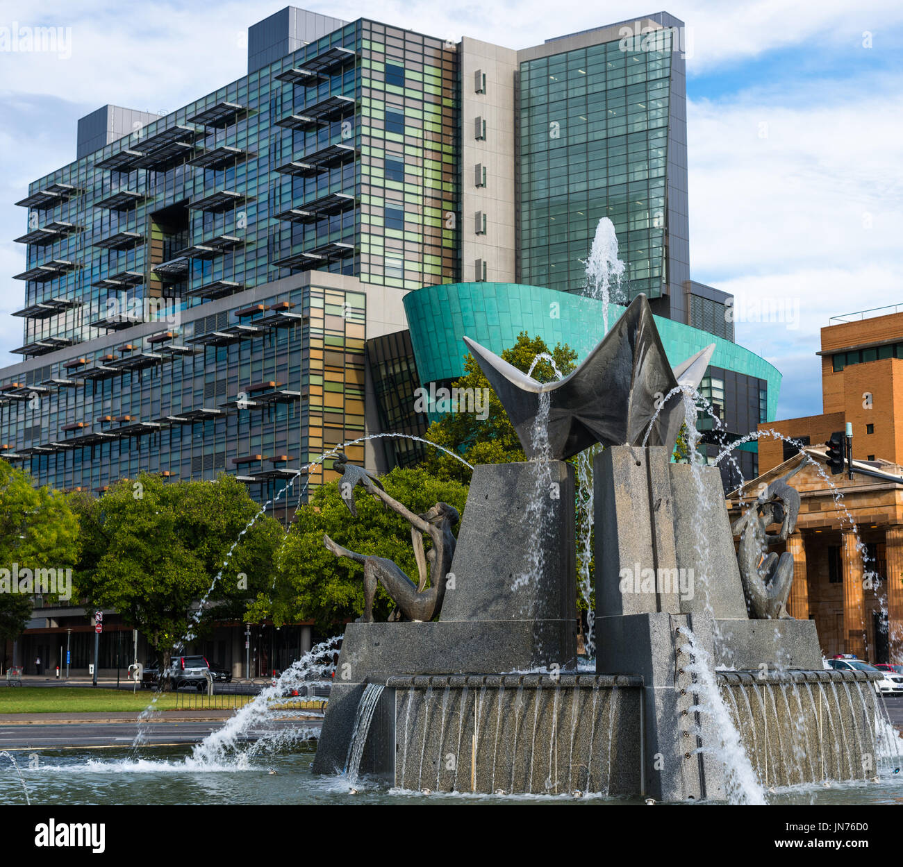 The Three Rivers fountain commemorates the visit of Queen Elizabeth II ...