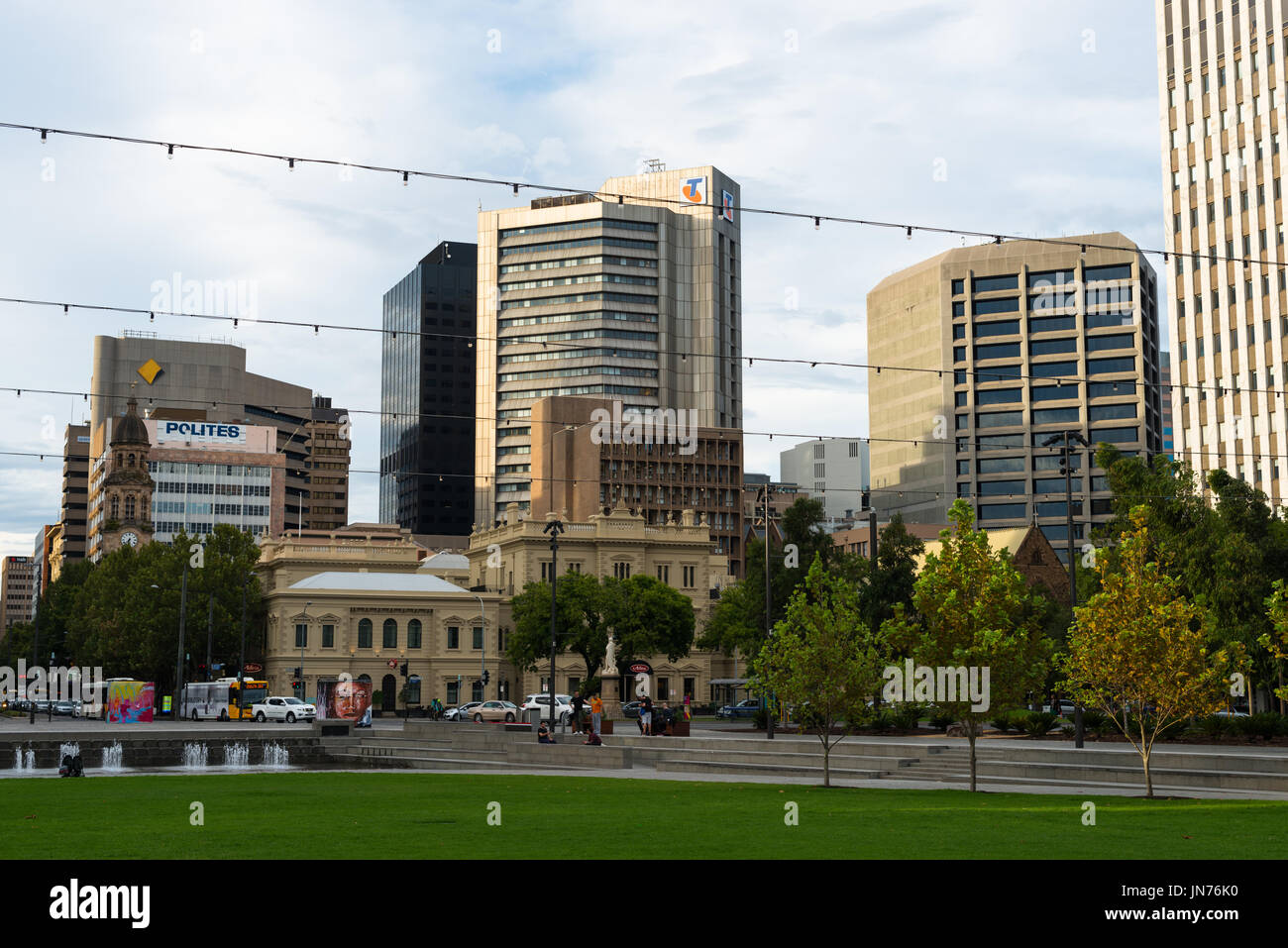 Adelaide skyline hi-res stock photography and images - Alamy