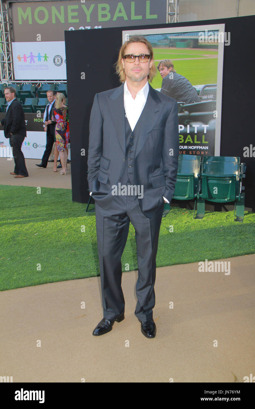 Brad Pitt 09/19/2011,Moneyball, premiere, Paramount Theatre of the Arts ...