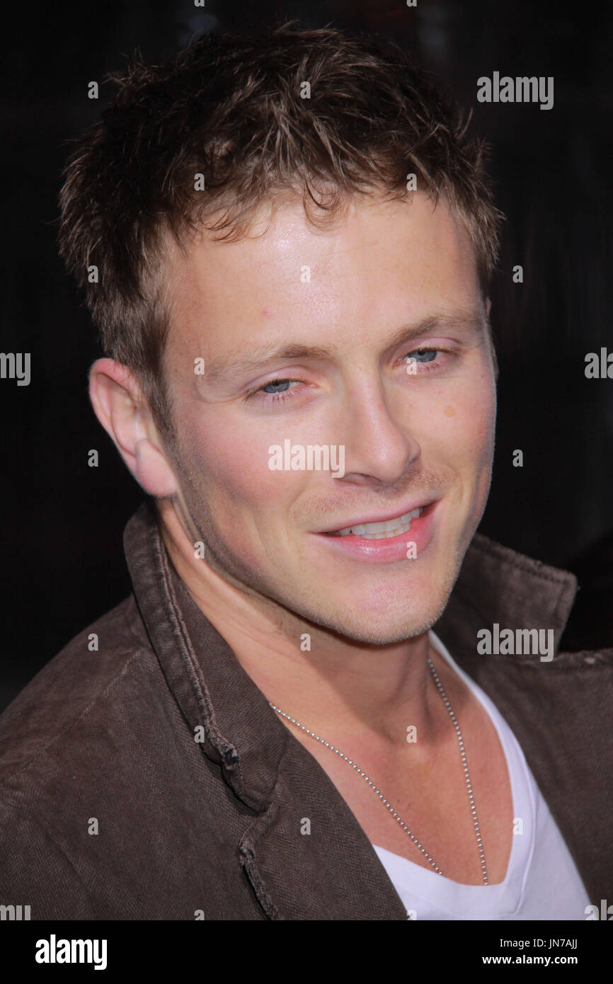 Charlie Bewley 01/23/2012 "Man On A Ledge" Premiere held at Grauman's ...