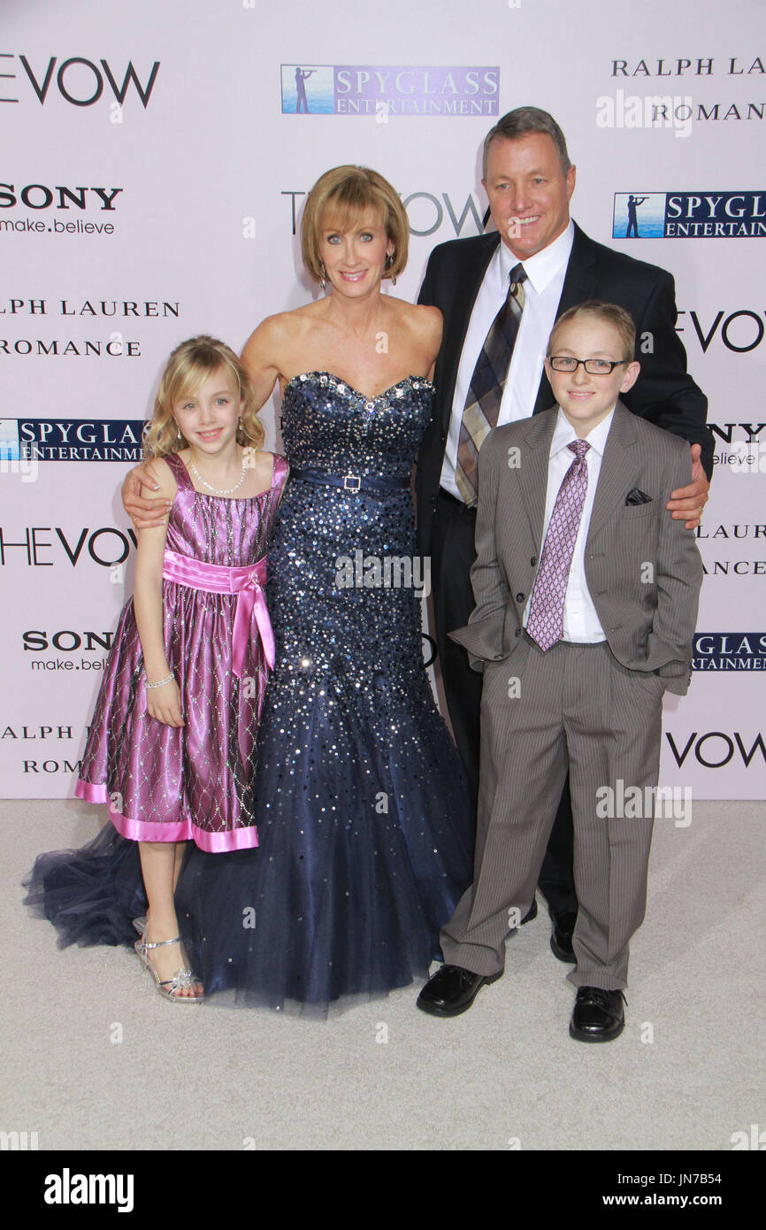 Kim Carpenter, Krickitt Carpenter, Leanne Carpenter and Danny Carpenter ...