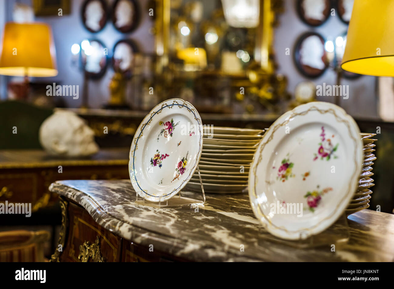 Antique shop interior, Bruxelles, Belgium Stock Photo - Alamy